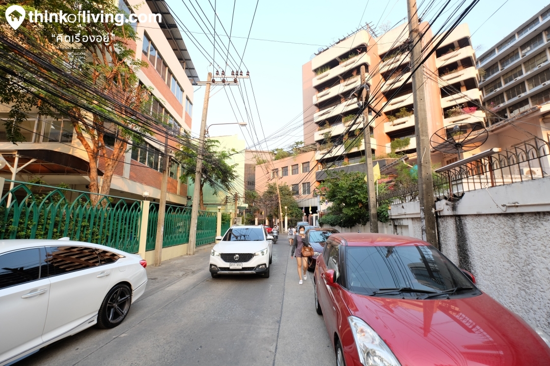 The Saint Residences คอนโด High Rise 3 อาคาร ห่างจาก MRT พหลโยธิน 350 ...